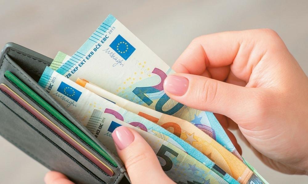 Σοκ και τρόμος από την προειδοποίηση της ΕΚΤ! Κρατήστε μετρητά στο ...