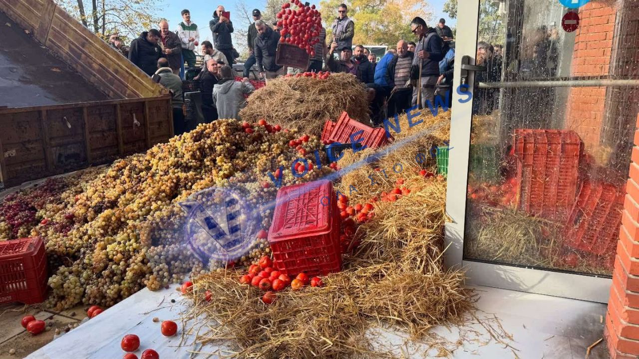 ΑΓΡΟΤΕΣ ΣΤΟΥΣ ΔΡΟΜΟΥΣ ΧΩΡΙΣ ΤΕΛΟΣ: 12Η ΜΕΡΑ ΜΠΛΟΚΩΝ – ΣΥΝΕΧΗΣ ΕΝΗΜΕΡΩΣΗ ...