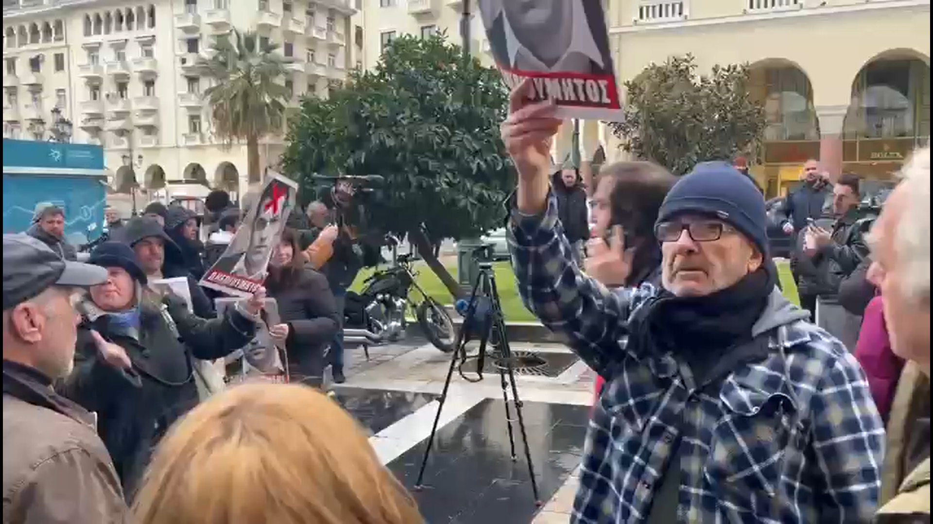 ΑΠΟΔΟΚΙΜΑΖΕΤΑΙ ΑΠΟ ΠΑΝΤΟΥ - ΑΝΕΠΙΘΥΜΗΤΟΣ ΣΤΗΝ ΒΟΡΕΙΑ ΕΛΛΑΔΑ Ο ΤΣΙΠΡΑΣ ...